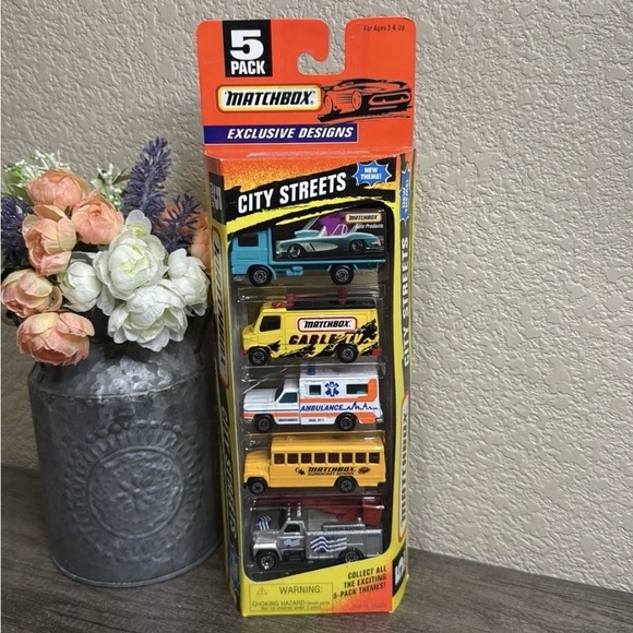 MATCHBOX | Toys | Matchbox 996 City Streets Exclusive Designs 5 Pack ...